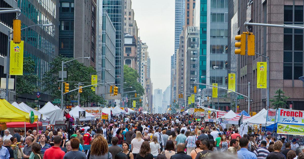 Street-Fairs-NYC-copyright-Dleindec-Dreamstime-1200x628-1 - The Three ...